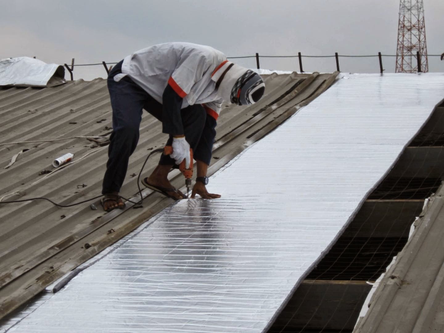 JUAL BAHAN PEREDAM PANAS ATAP ASBES | JUAL BAHAN PEREDAM PANAS